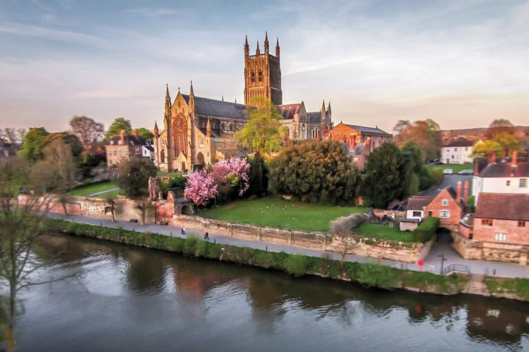 University Accommodation – Student Services – University of Worcester