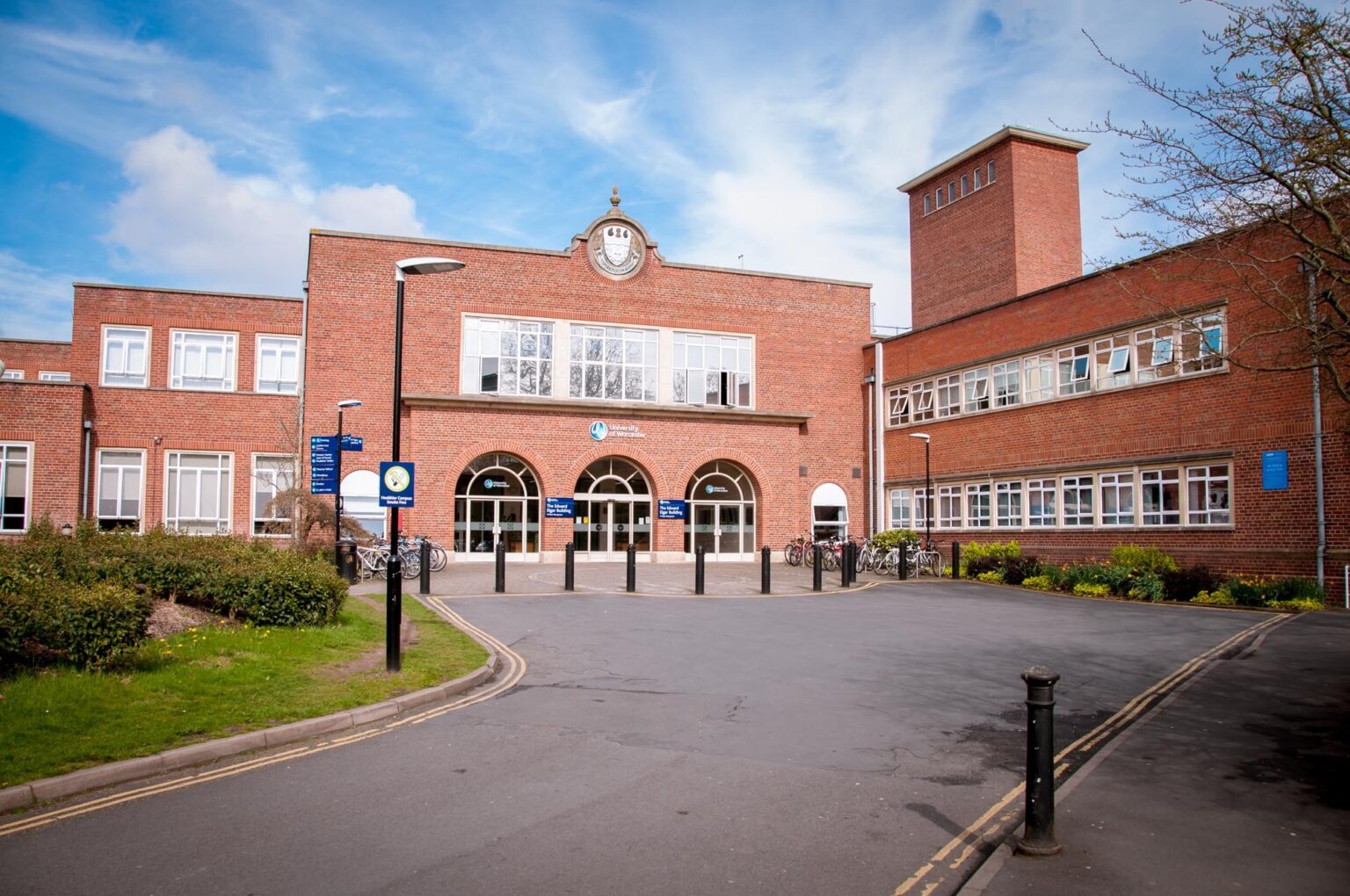 Finance Contacts – Student Services – University of Worcester